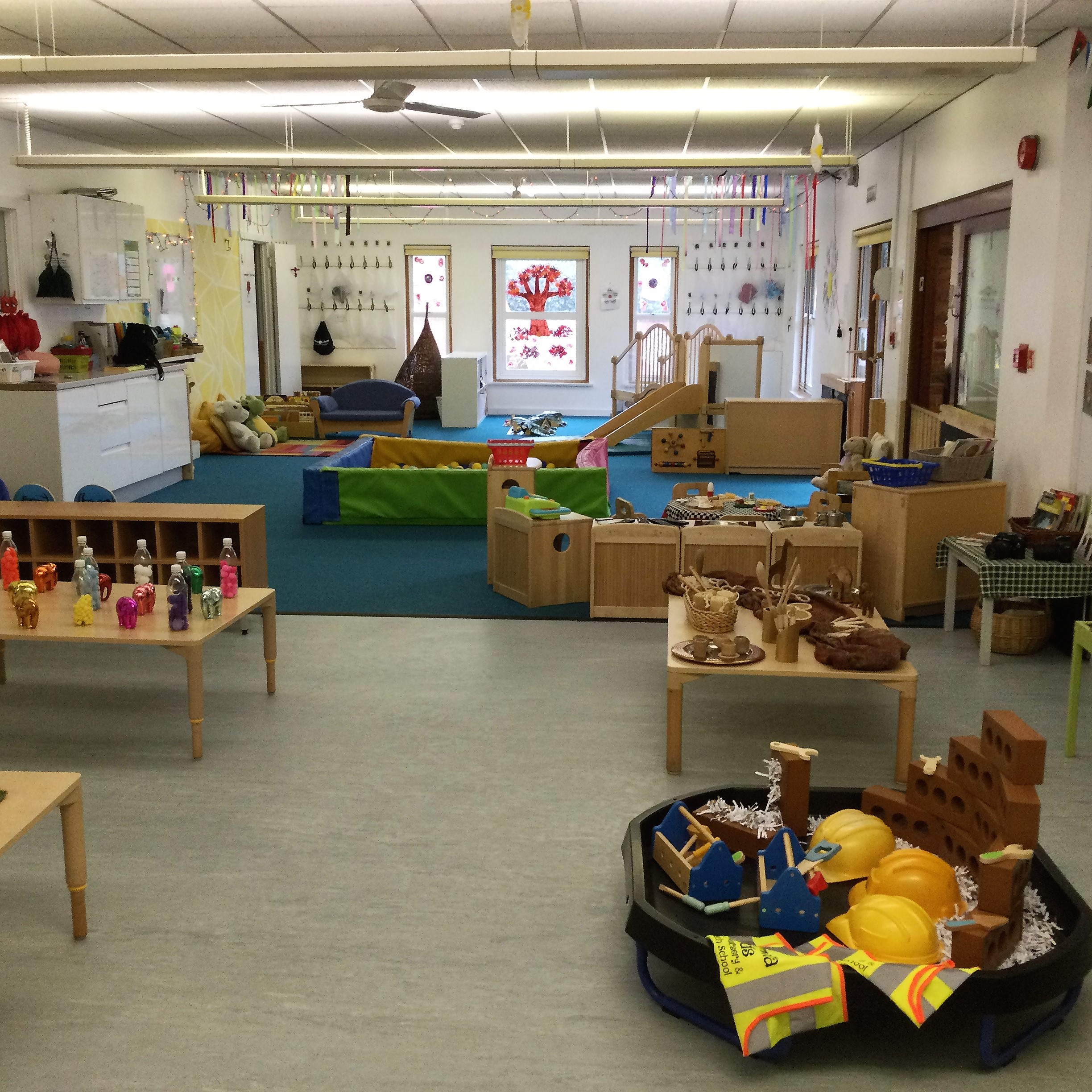 Daisy Room (Babies 0-2 years) - Kamelia Kids